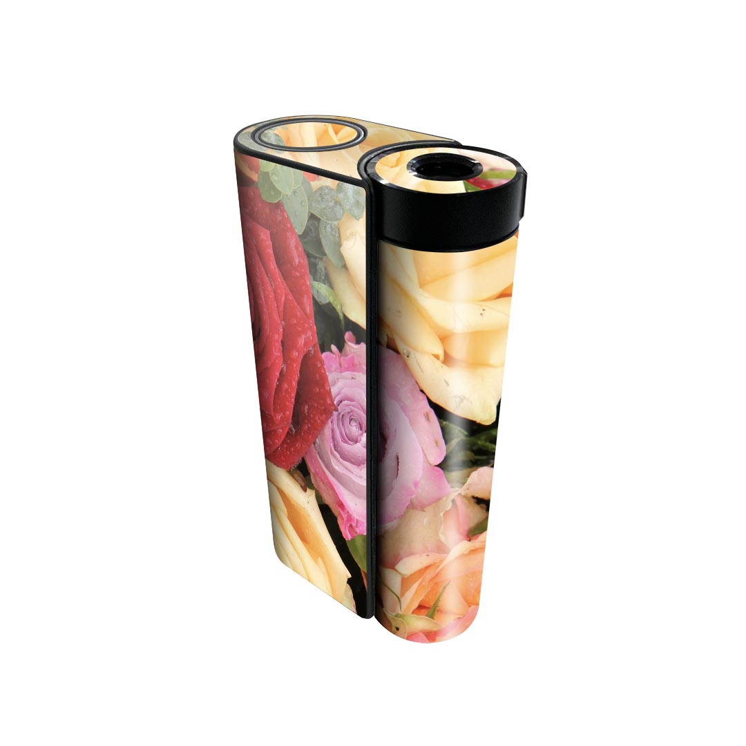 商品特徴・貼るだけでかんたん着せ替え、glo hyperx2 専用デザインスキンシール・高精細プリントで写真と遜色のない仕上がり！半光沢シートでしっとりツヤのある表現力・正面に加え、天面・底面シールがセットで一体感アップ！・ちょっとしたすり...