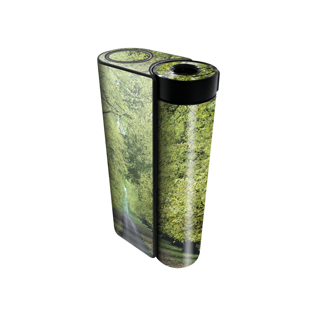 商品特徴・貼るだけでかんたん着せ替え、glo hyperx2 専用デザインスキンシール・高精細プリントで写真と遜色のない仕上がり！半光沢シートでしっとりツヤのある表現力・正面に加え、天面・底面シールがセットで一体感アップ！・ちょっとしたすり...