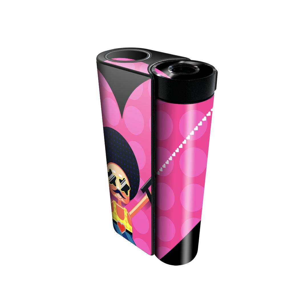 商品特徴・貼るだけでかんたん着せ替え、glo hyperx2 専用デザインスキンシール・高精細プリントで写真と遜色のない仕上がり！半光沢シートでしっとりツヤのある表現力・正面に加え、天面・底面シールがセットで一体感アップ！・ちょっとしたすり...