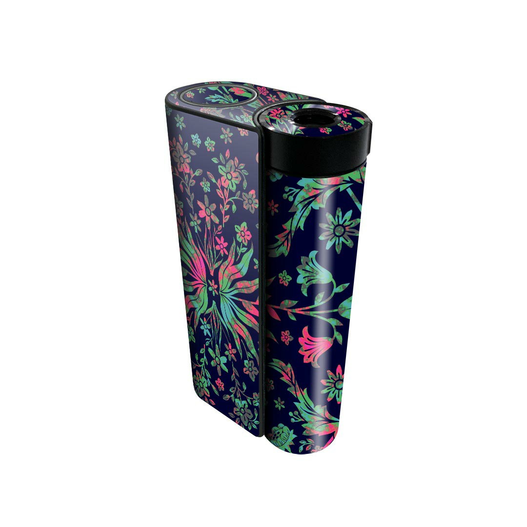 商品特徴・貼るだけでかんたん着せ替え、glo hyperx2 専用デザインスキンシール・高精細プリントで写真と遜色のない仕上がり！半光沢シートでしっとりツヤのある表現力・正面に加え、天面・底面シールがセットで一体感アップ！・ちょっとしたすり...