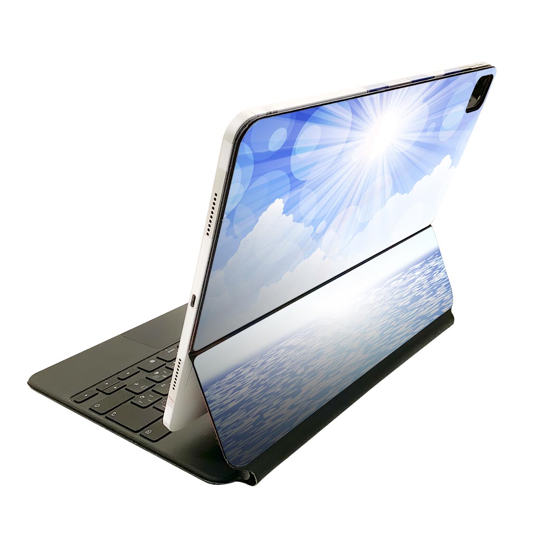 商品特徴・貼るだけでおしゃれに簡単着せ替え、Magic Keyboard 全面デザインスキンシール！・高精細プリントで写真と遜色がない仕上がり！・ちょっとしたすり傷から端末を保護！・「裸で持つ派」の人にはもちろん、お手持ちのクリアケース付け...