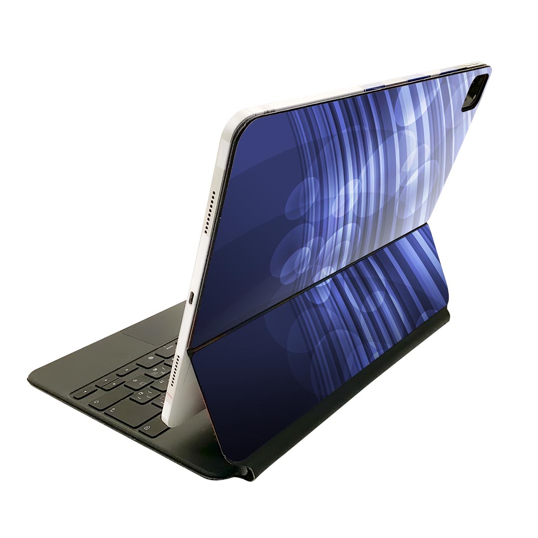 商品特徴・貼るだけでおしゃれに簡単着せ替え、Magic Keyboard 全面デザインスキンシール！・高精細プリントで写真と遜色がない仕上がり！・ちょっとしたすり傷から端末を保護！・「裸で持つ派」の人にはもちろん、お手持ちのクリアケース付け...