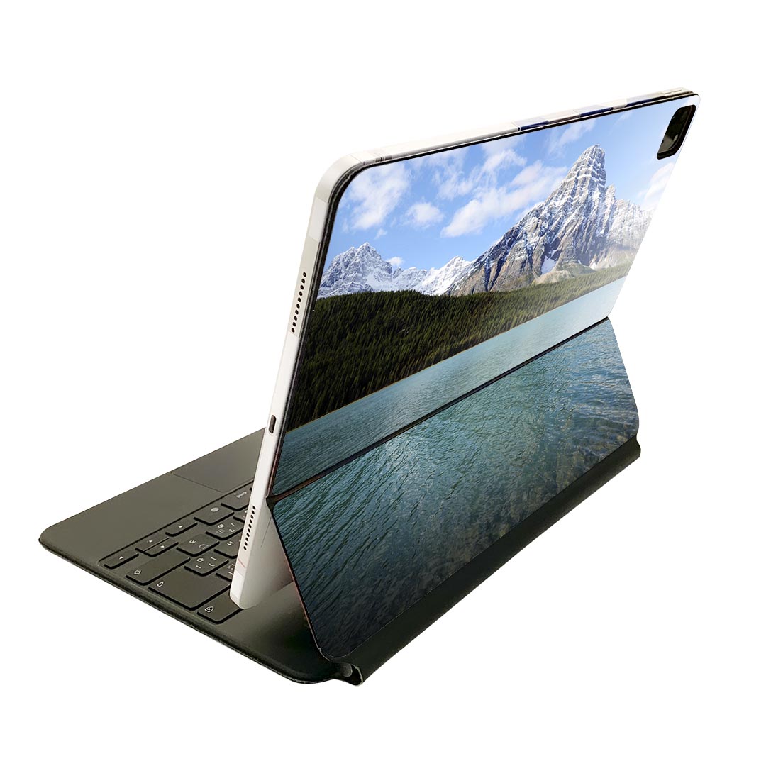 商品特徴・貼るだけでおしゃれに簡単着せ替え、Magic Keyboard 全面デザインスキンシール！・高精細プリントで写真と遜色がない仕上がり！・ちょっとしたすり傷から端末を保護！・「裸で持つ派」の人にはもちろん、お手持ちのクリアケース付け...