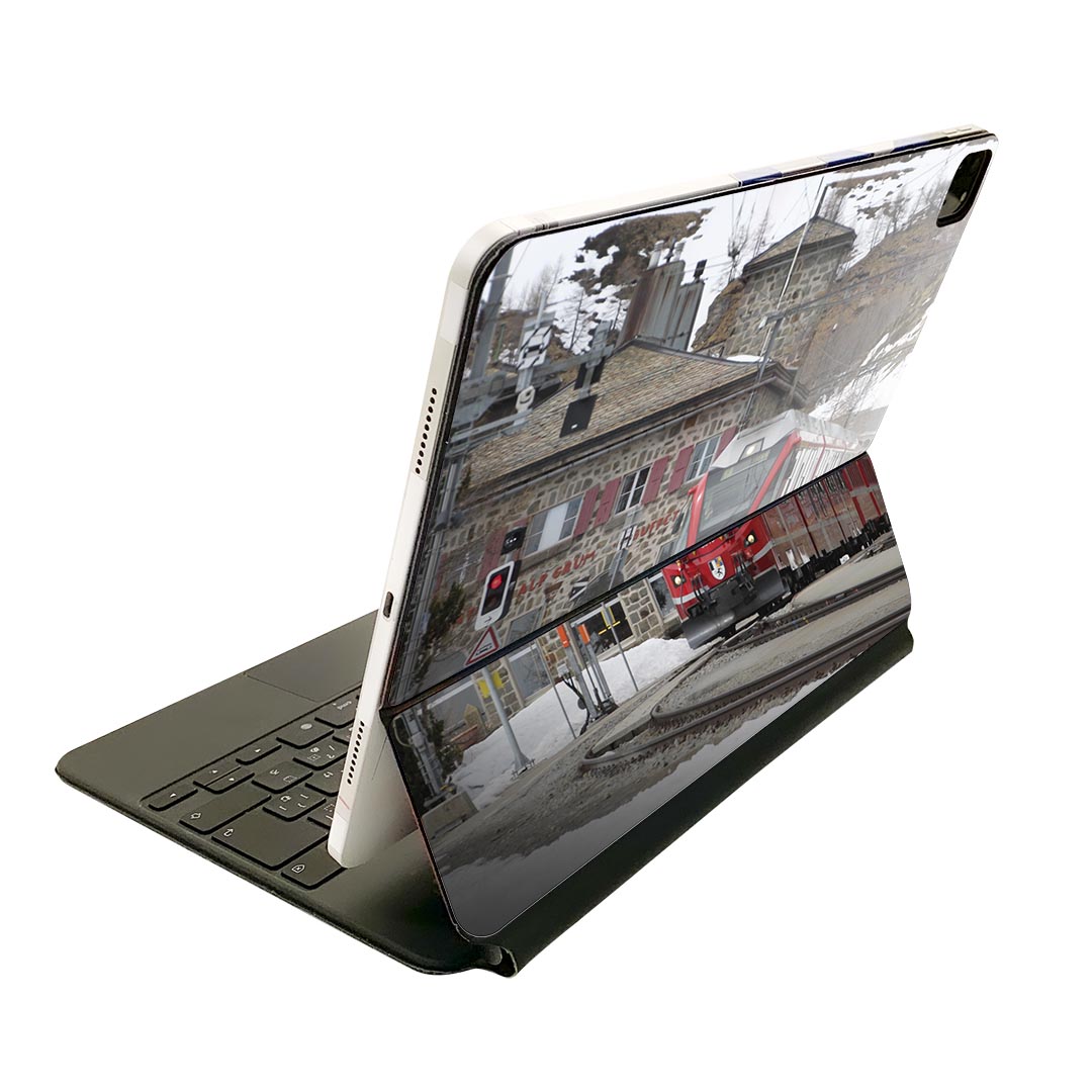 商品特徴・貼るだけでおしゃれに簡単着せ替え、Magic Keyboard 全面デザインスキンシール！・高精細プリントで写真と遜色がない仕上がり！・ちょっとしたすり傷から端末を保護！・「裸で持つ派」の人にはもちろん、お手持ちのクリアケース付け...