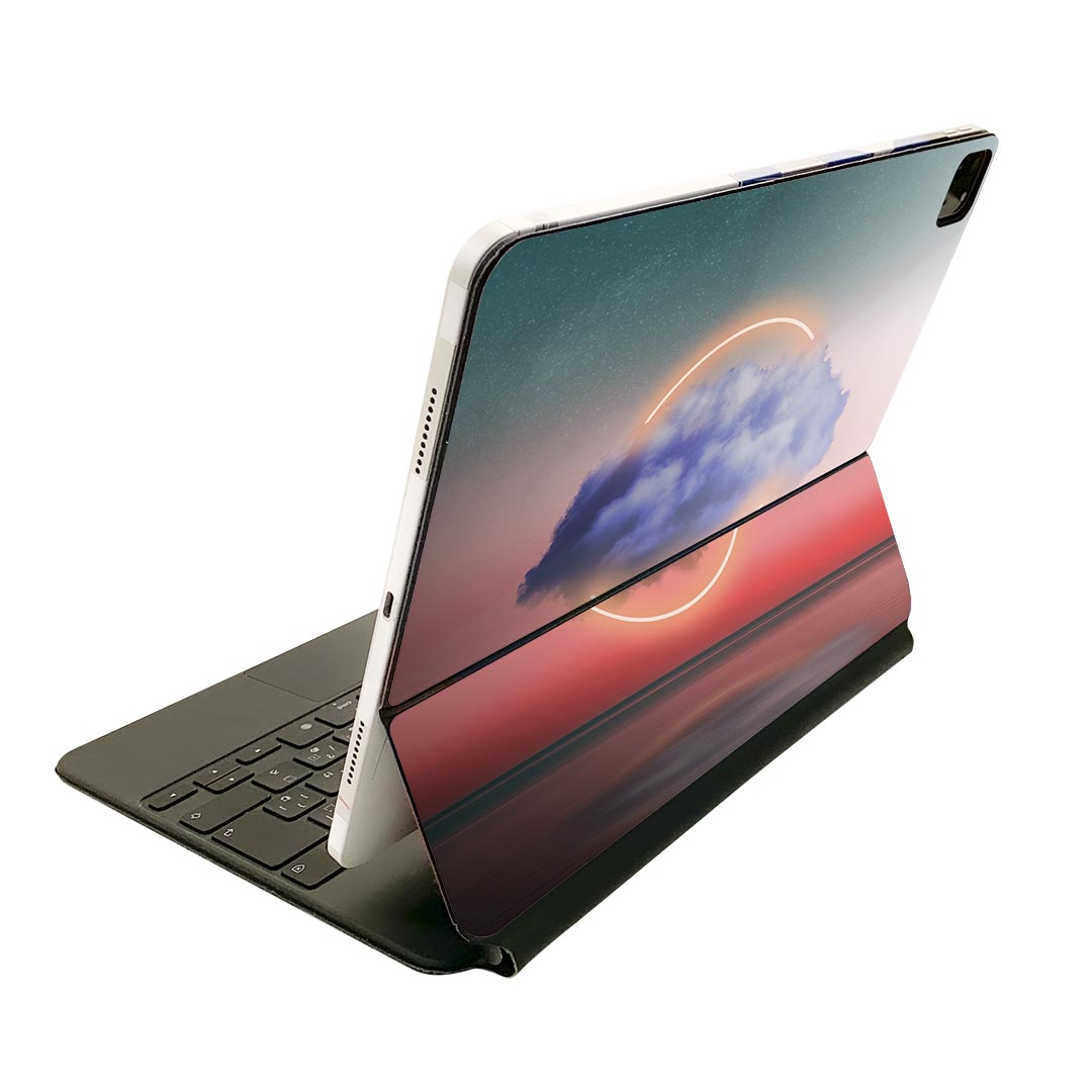 商品特徴・貼るだけでおしゃれに簡単着せ替え、Magic Keyboard 全面デザインスキンシール！・高精細プリントで写真と遜色がない仕上がり！・ちょっとしたすり傷から端末を保護！・「裸で持つ派」の人にはもちろん、お手持ちのクリアケース付け...