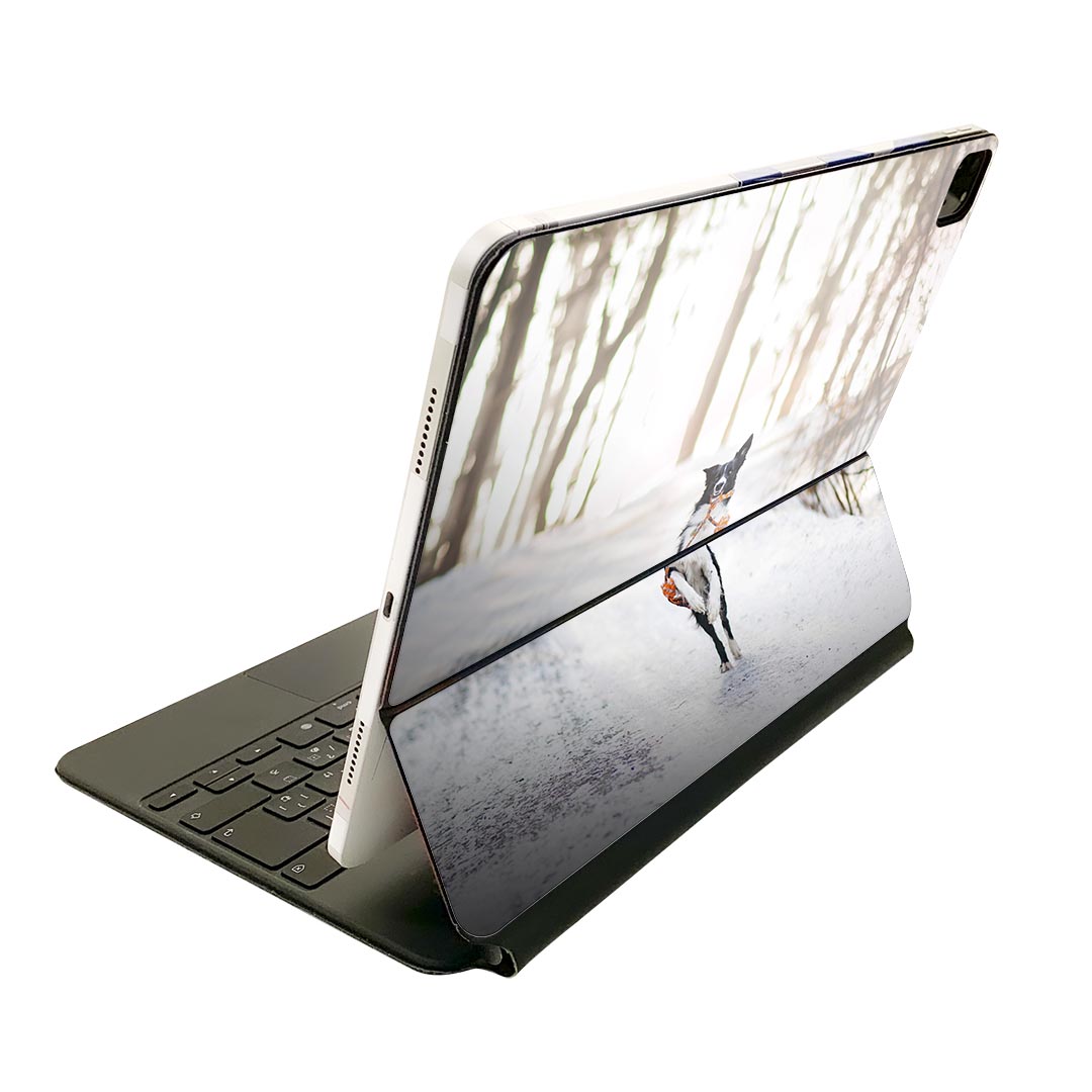 商品特徴・貼るだけでおしゃれに簡単着せ替え、Magic Keyboard 全面デザインスキンシール！・高精細プリントで写真と遜色がない仕上がり！・ちょっとしたすり傷から端末を保護！・「裸で持つ派」の人にはもちろん、お手持ちのクリアケース付け...