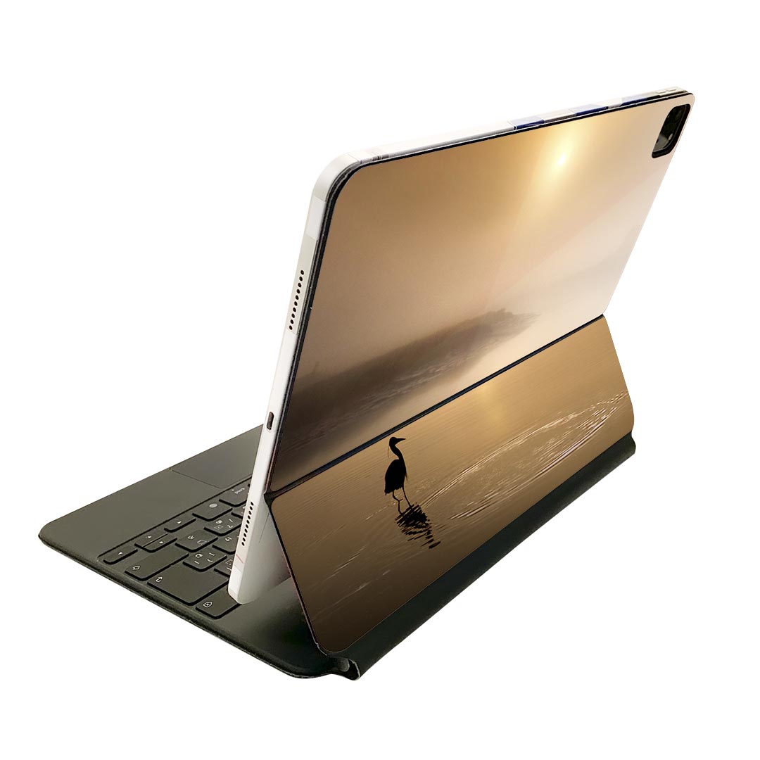 商品特徴・貼るだけでおしゃれに簡単着せ替え、Magic Keyboard 全面デザインスキンシール！・高精細プリントで写真と遜色がない仕上がり！・ちょっとしたすり傷から端末を保護！・「裸で持つ派」の人にはもちろん、お手持ちのクリアケース付け...