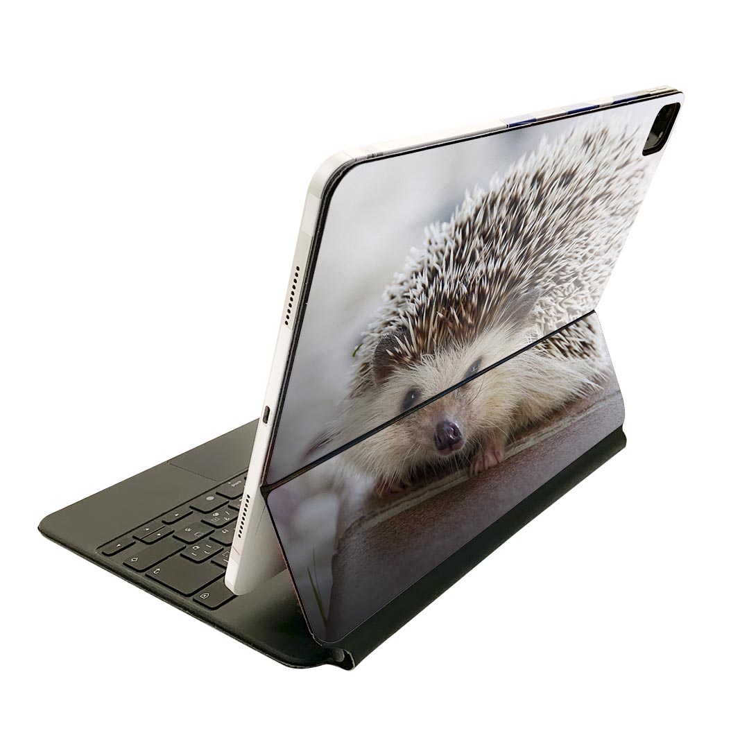 商品特徴・貼るだけでおしゃれに簡単着せ替え、Magic Keyboard 全面デザインスキンシール！・高精細プリントで写真と遜色がない仕上がり！・ちょっとしたすり傷から端末を保護！・「裸で持つ派」の人にはもちろん、お手持ちのクリアケース付け...