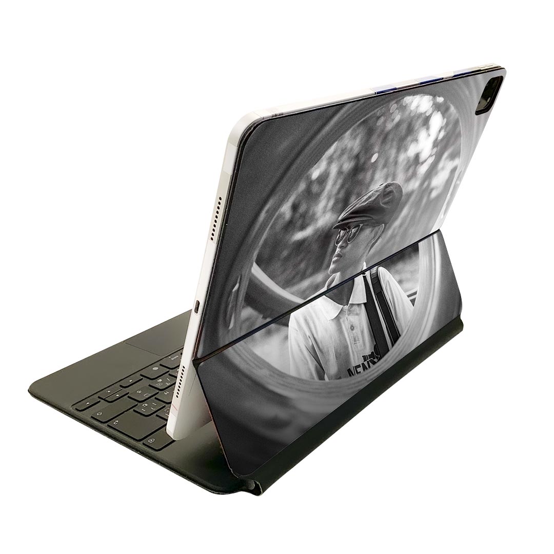 商品特徴・貼るだけでおしゃれに簡単着せ替え、Magic Keyboard 全面デザインスキンシール！・高精細プリントで写真と遜色がない仕上がり！・ちょっとしたすり傷から端末を保護！・「裸で持つ派」の人にはもちろん、お手持ちのクリアケース付け...