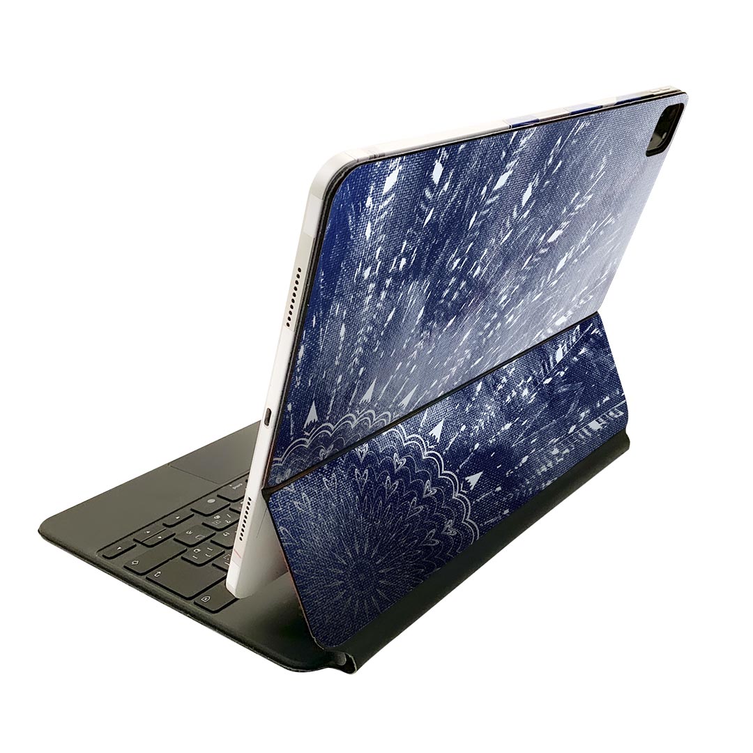 商品特徴・貼るだけでおしゃれに簡単着せ替え、Magic Keyboard 全面デザインスキンシール！・高精細プリントで写真と遜色がない仕上がり！・ちょっとしたすり傷から端末を保護！・「裸で持つ派」の人にはもちろん、お手持ちのクリアケース付け...