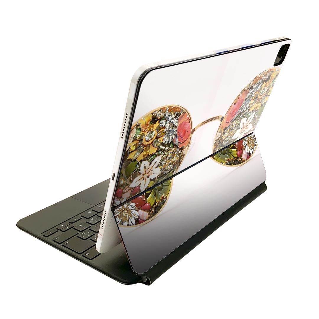 商品特徴・貼るだけでおしゃれに簡単着せ替え、Magic Keyboard 全面デザインスキンシール！・高精細プリントで写真と遜色がない仕上がり！・ちょっとしたすり傷から端末を保護！・「裸で持つ派」の人にはもちろん、お手持ちのクリアケース付け...