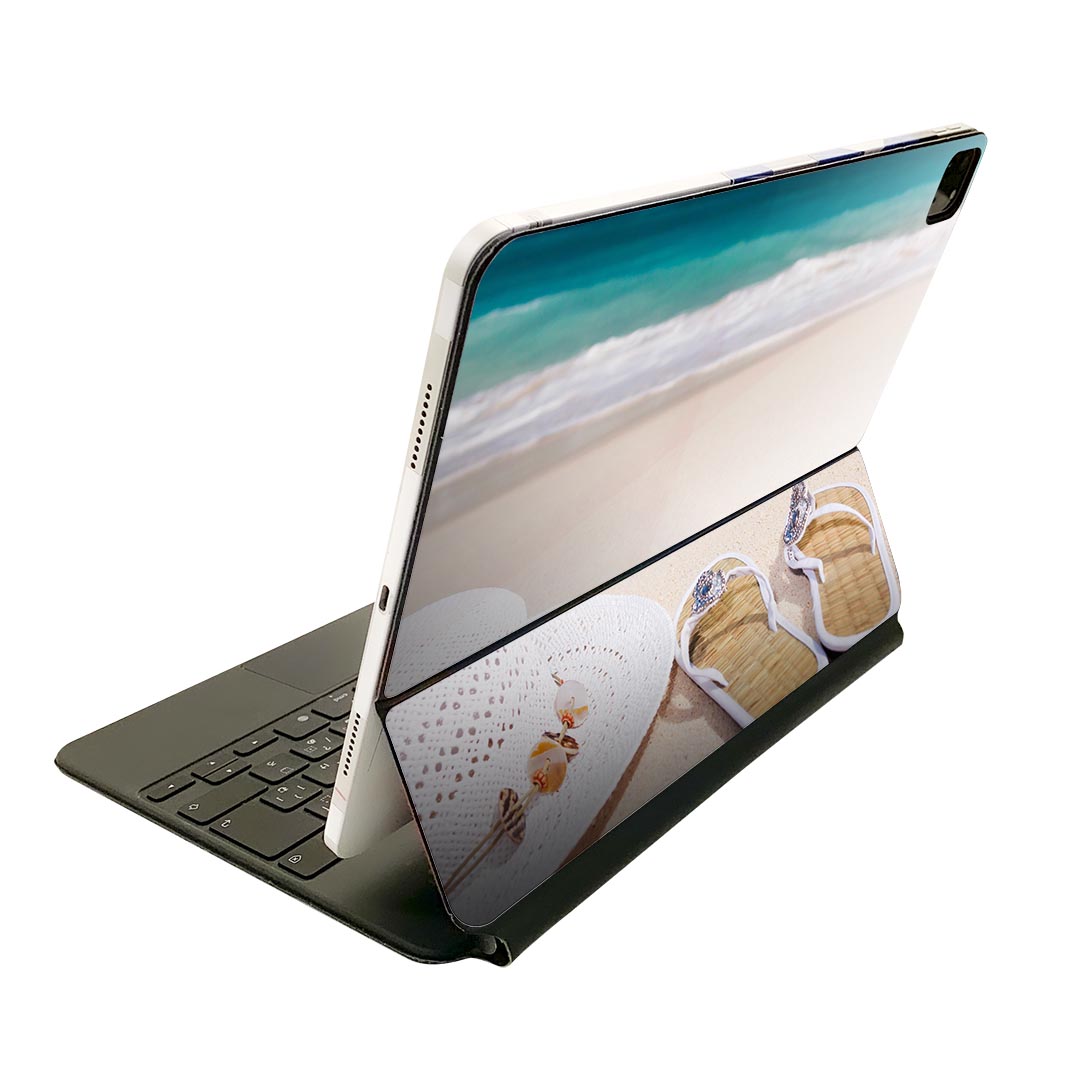 商品特徴・貼るだけでおしゃれに簡単着せ替え、Magic Keyboard 全面デザインスキンシール！・高精細プリントで写真と遜色がない仕上がり！・ちょっとしたすり傷から端末を保護！・「裸で持つ派」の人にはもちろん、お手持ちのクリアケース付け...