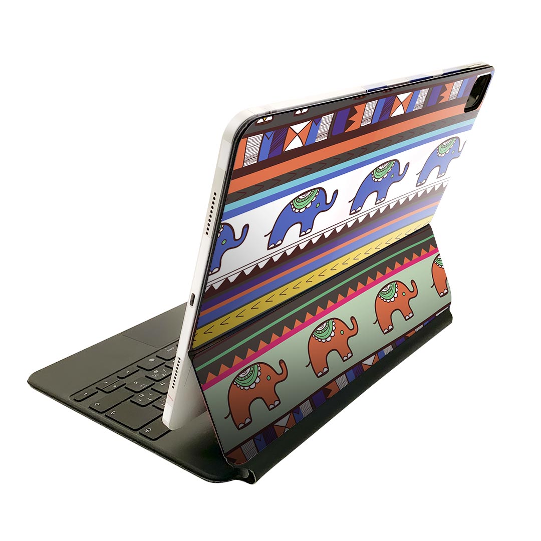 商品特徴・貼るだけでおしゃれに簡単着せ替え、Magic Keyboard 全面デザインスキンシール！・高精細プリントで写真と遜色がない仕上がり！・ちょっとしたすり傷から端末を保護！・「裸で持つ派」の人にはもちろん、お手持ちのクリアケース付け...