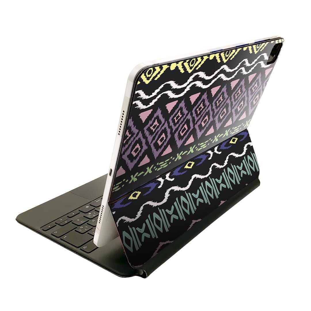 商品特徴・貼るだけでおしゃれに簡単着せ替え、Magic Keyboard 全面デザインスキンシール！・高精細プリントで写真と遜色がない仕上がり！・ちょっとしたすり傷から端末を保護！・「裸で持つ派」の人にはもちろん、お手持ちのクリアケース付け...