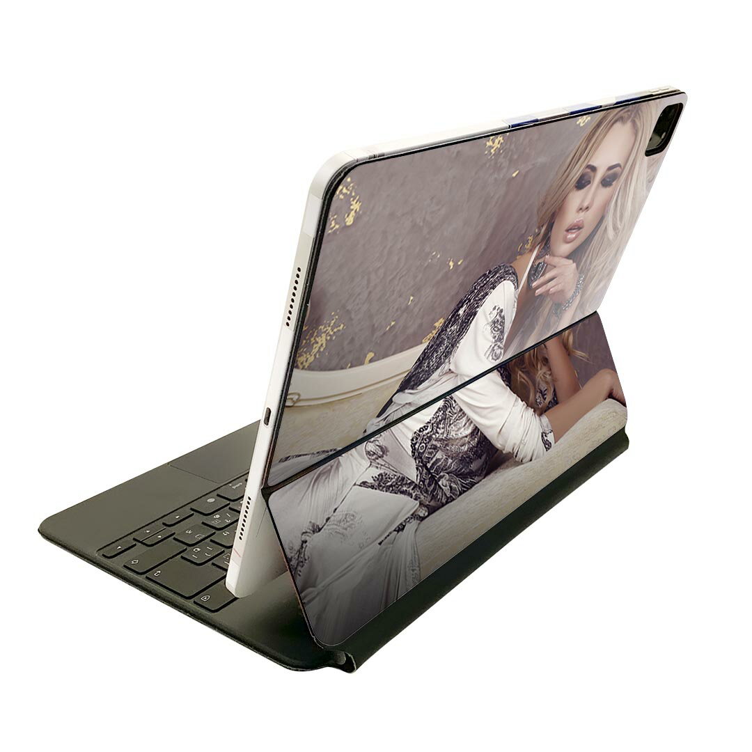 商品特徴・貼るだけでおしゃれに簡単着せ替え、Magic Keyboard 全面デザインスキンシール！・高精細プリントで写真と遜色がない仕上がり！・ちょっとしたすり傷から端末を保護！・「裸で持つ派」の人にはもちろん、お手持ちのクリアケース付け...