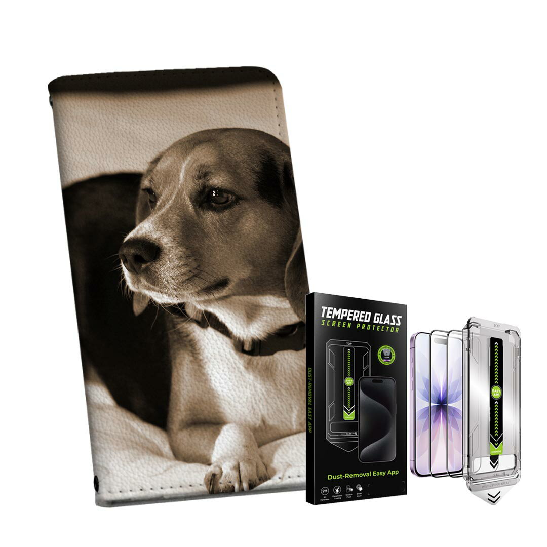 商品特徴・シームレスな全面デザイン（内側は落ち着いたオフホワイト）・外側は高品質の人工革を使用・内側にはスマホを装着するケースが付属・機種専用のカメラホール仕様でケースを装着したままの撮影が可能・ワンセグや動画の視聴に便利な横置きスタンド機...