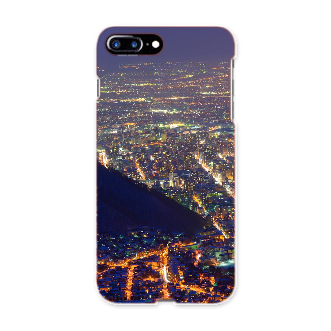 注意事項素材ケースの入荷時期により、商品写真とは一部カメラ・ボタン穴などの形状が異なるケースを使用する場合があります。また、一部機種のTPU商品は素材強度の関係でケースの上からボタン等を操作するタイプとなりますが操作に影響はありません。側面...