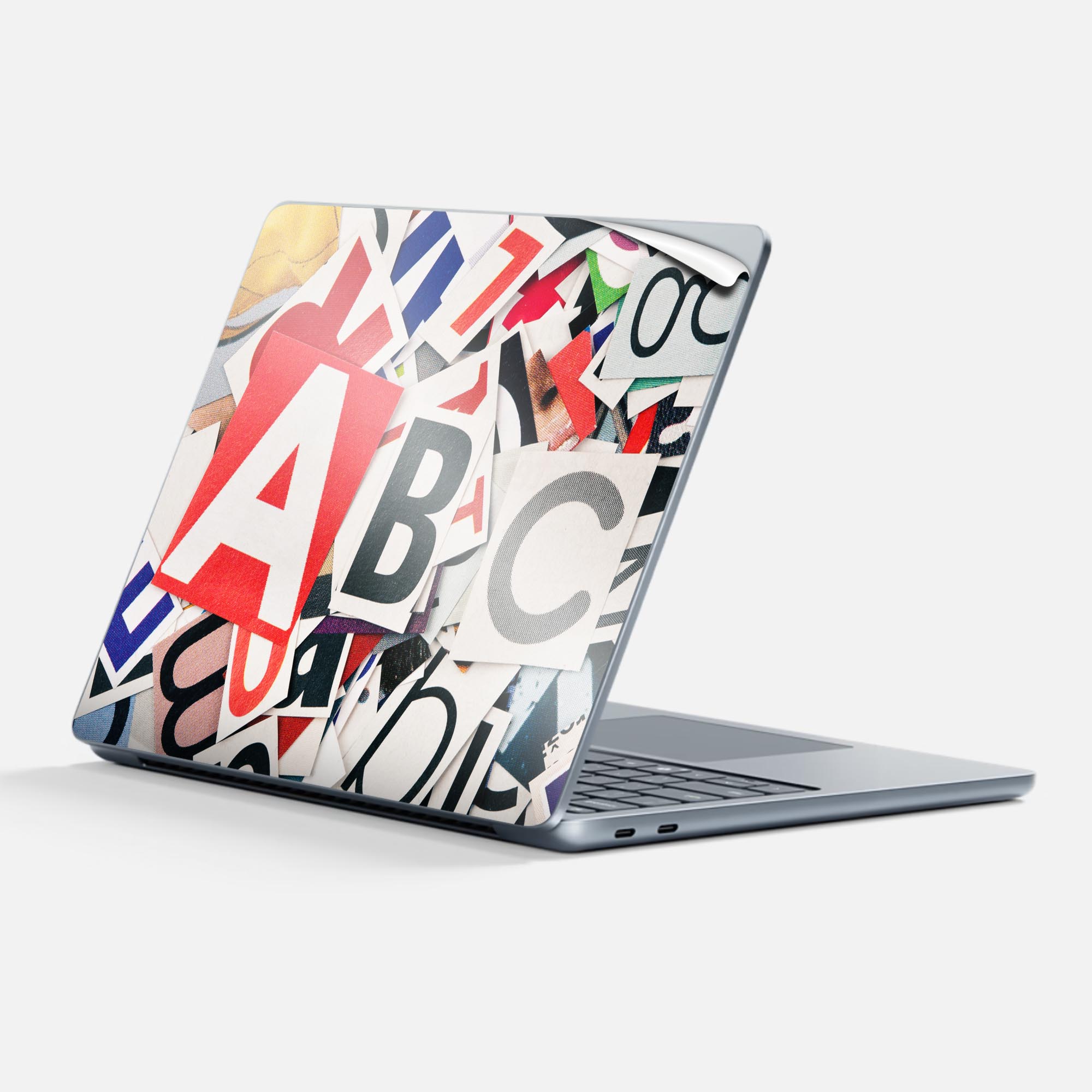 商品特徴・貼るだけでかんたん着せ替え、Surfac Laptop(第7世代) 13インチ 共通対応デザインスキンシール・高精細プリントで写真と遜色のない仕上がり！半光沢シートでしっとりツヤのある表現力・ちょっとしたすり傷からSurface本...