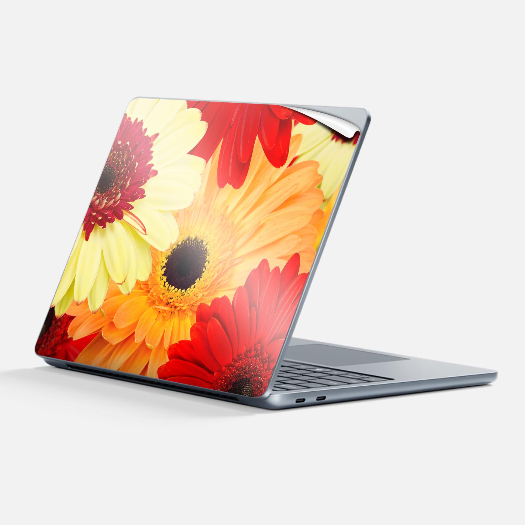商品特徴・貼るだけでかんたん着せ替え、Surfac Laptop(第7世代) 13インチ 共通対応デザインスキンシール・高精細プリントで写真と遜色のない仕上がり！半光沢シートでしっとりツヤのある表現力・ちょっとしたすり傷からSurface本...