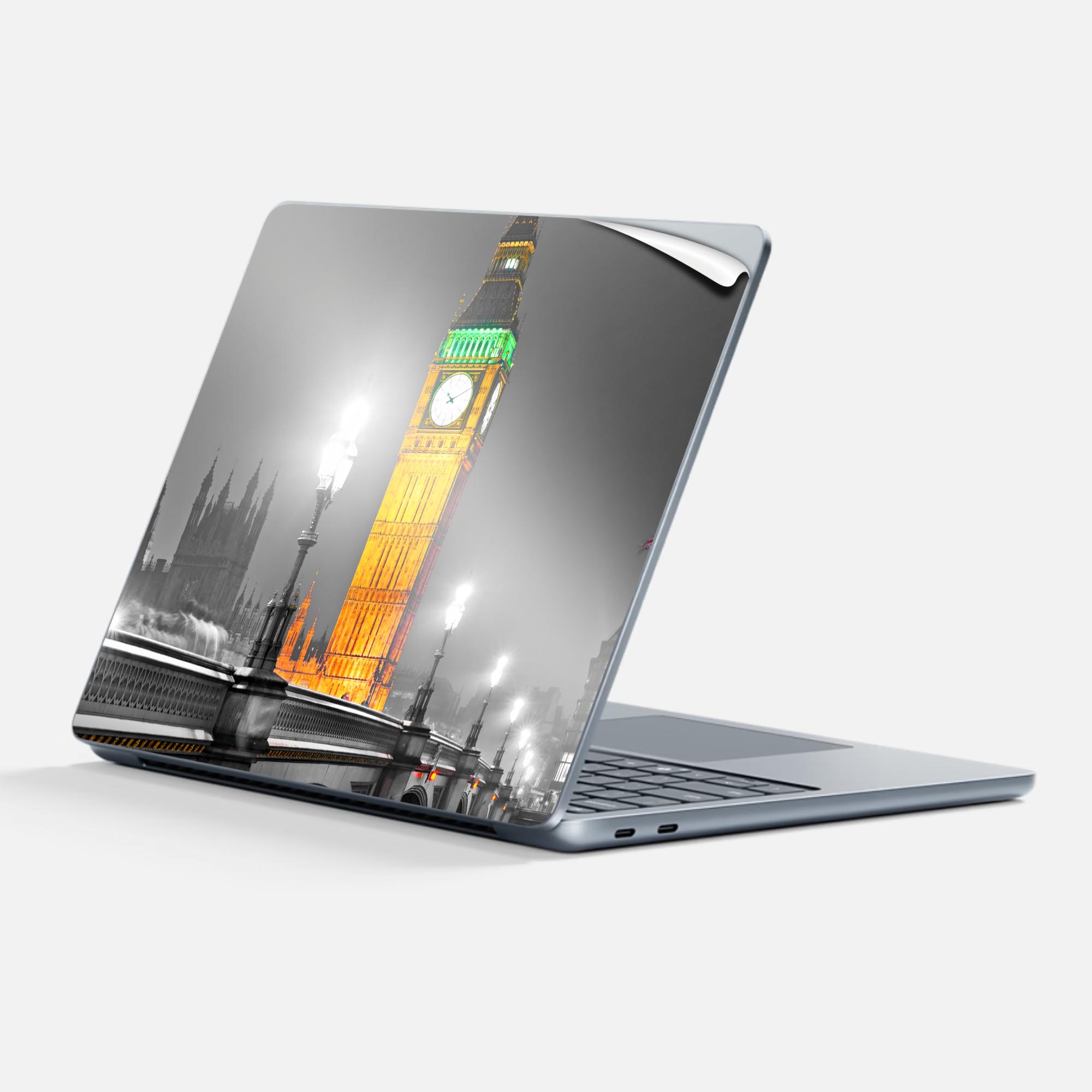 商品特徴・貼るだけでかんたん着せ替え、Surfac Laptop(第7世代) 13インチ 共通対応デザインスキンシール・高精細プリントで写真と遜色のない仕上がり！半光沢シートでしっとりツヤのある表現力・ちょっとしたすり傷からSurface本...