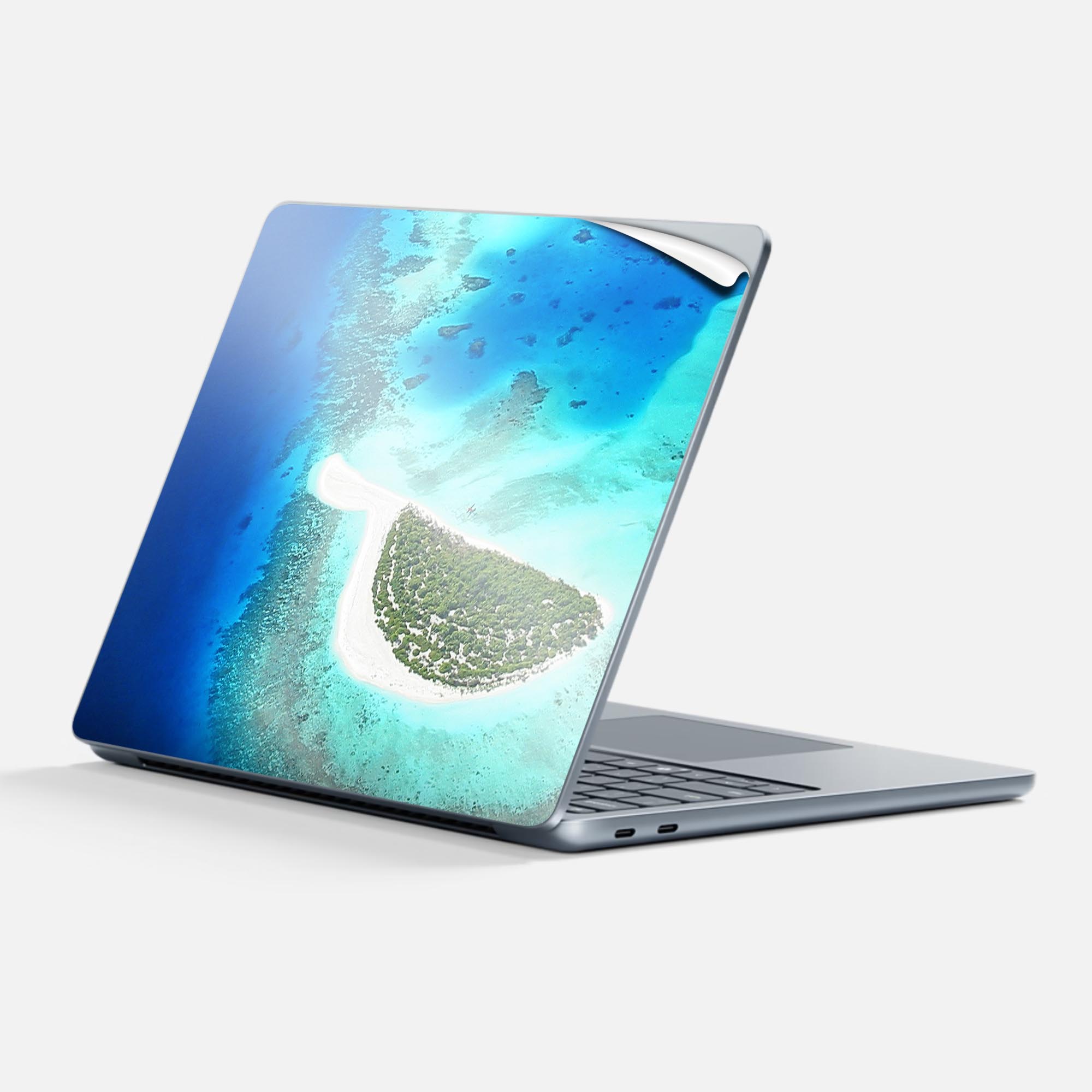 商品特徴・貼るだけでかんたん着せ替え、Surfac Laptop(第7世代) 13インチ 共通対応デザインスキンシール・高精細プリントで写真と遜色のない仕上がり！半光沢シートでしっとりツヤのある表現力・ちょっとしたすり傷からSurface本...