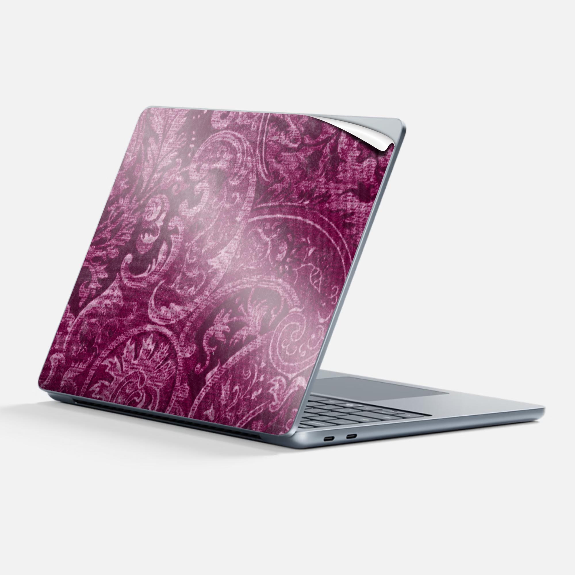 商品特徴・貼るだけでかんたん着せ替え、Surfac Laptop(第7世代) 13インチ 共通対応デザインスキンシール・高精細プリントで写真と遜色のない仕上がり！半光沢シートでしっとりツヤのある表現力・ちょっとしたすり傷からSurface本...