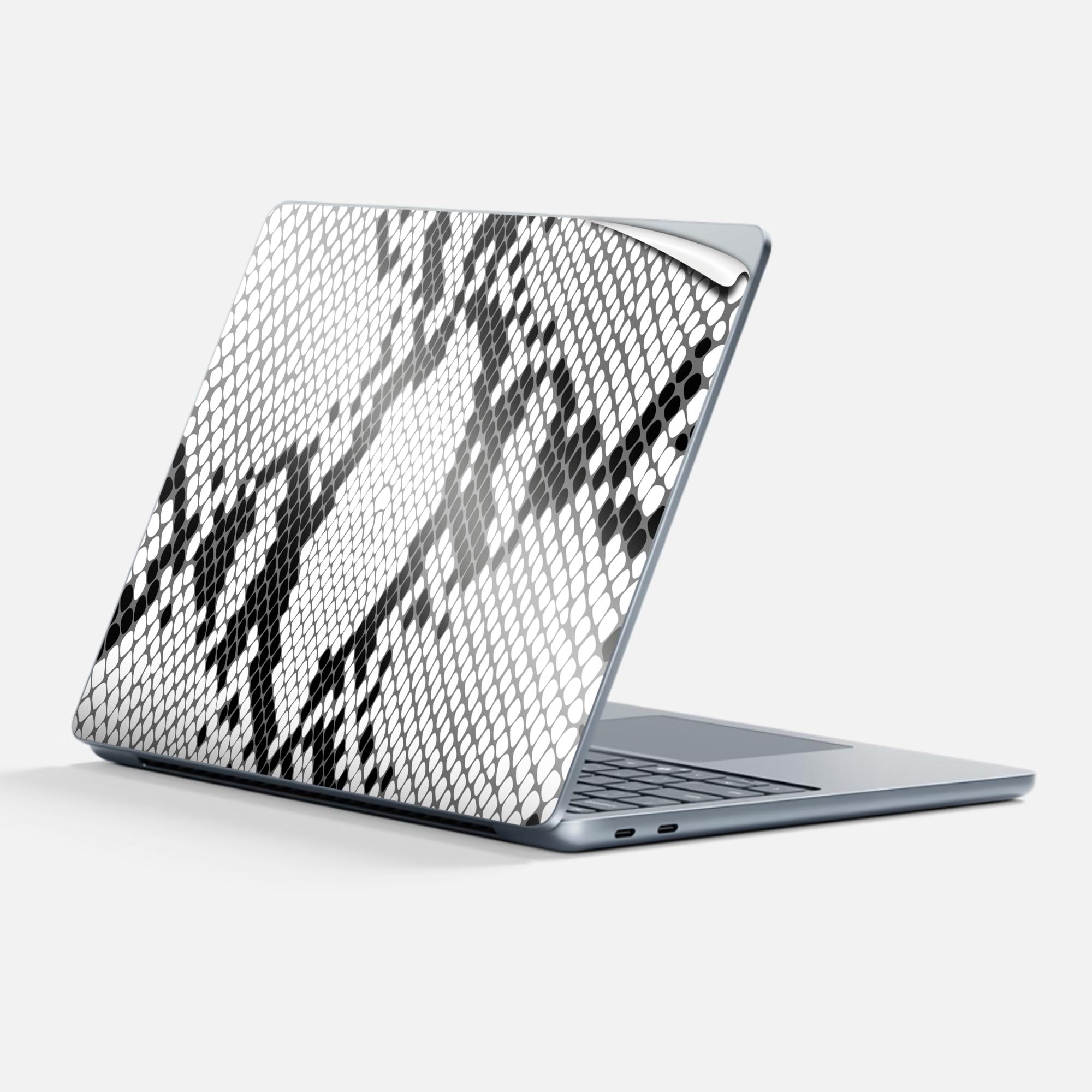 商品特徴・貼るだけでかんたん着せ替え、Surfac Laptop(第7世代) 13インチ 共通対応デザインスキンシール・高精細プリントで写真と遜色のない仕上がり！半光沢シートでしっとりツヤのある表現力・ちょっとしたすり傷からSurface本...