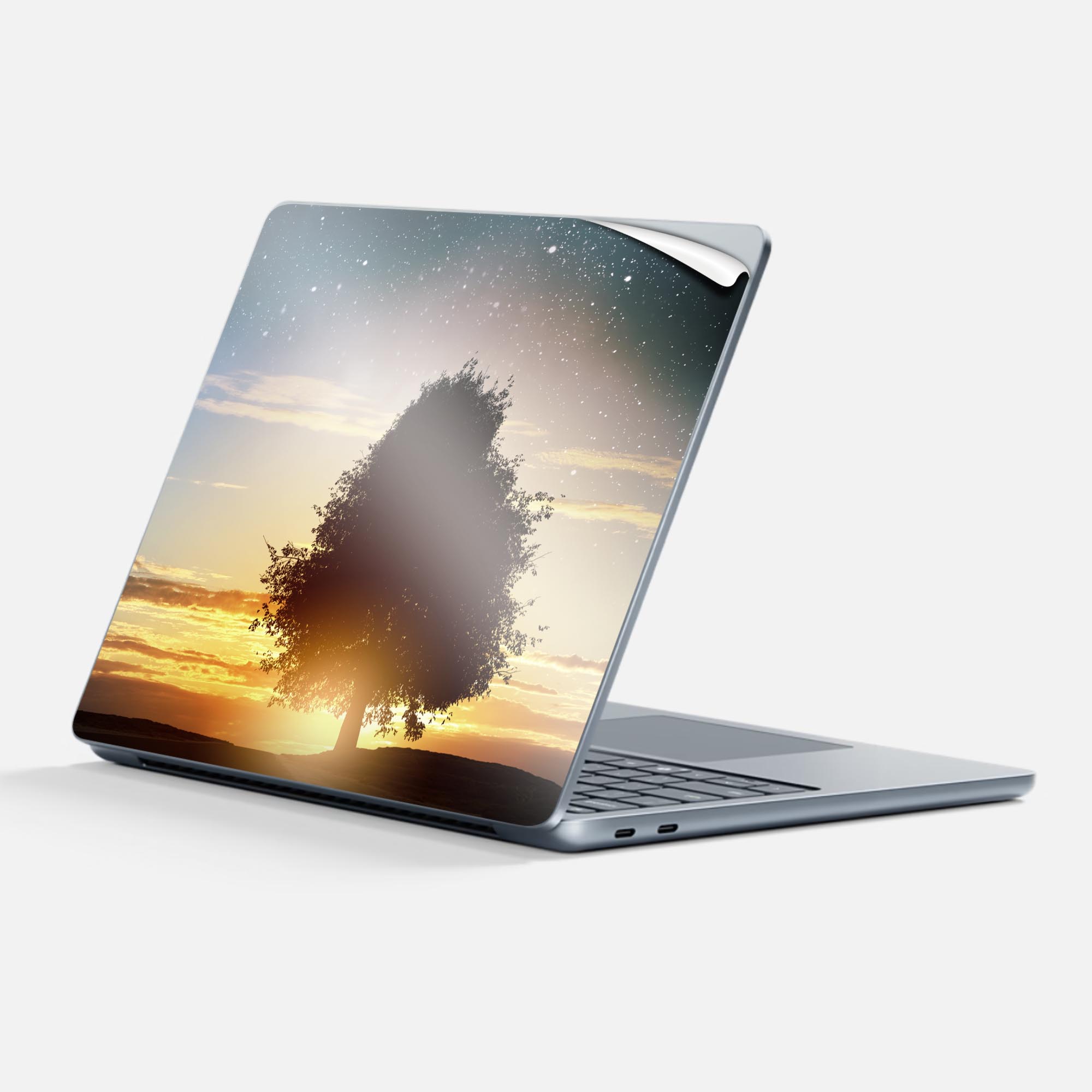 商品特徴・貼るだけでかんたん着せ替え、Surfac Laptop(第7世代) 13インチ 共通対応デザインスキンシール・高精細プリントで写真と遜色のない仕上がり！半光沢シートでしっとりツヤのある表現力・ちょっとしたすり傷からSurface本...
