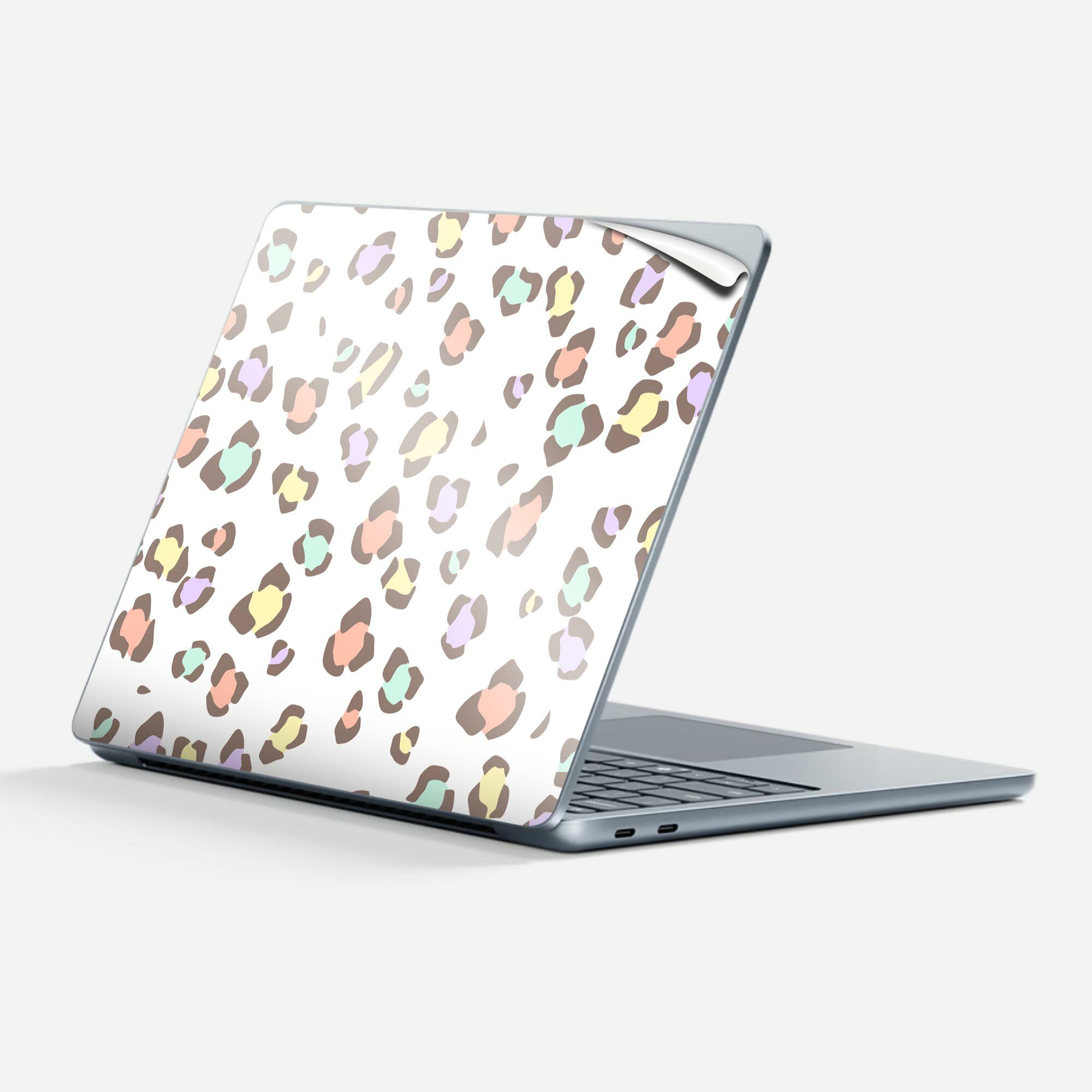 商品特徴・貼るだけでかんたん着せ替え、Surfac Laptop(第7世代) 13インチ 共通対応デザインスキンシール・高精細プリントで写真と遜色のない仕上がり！半光沢シートでしっとりツヤのある表現力・ちょっとしたすり傷からSurface本...