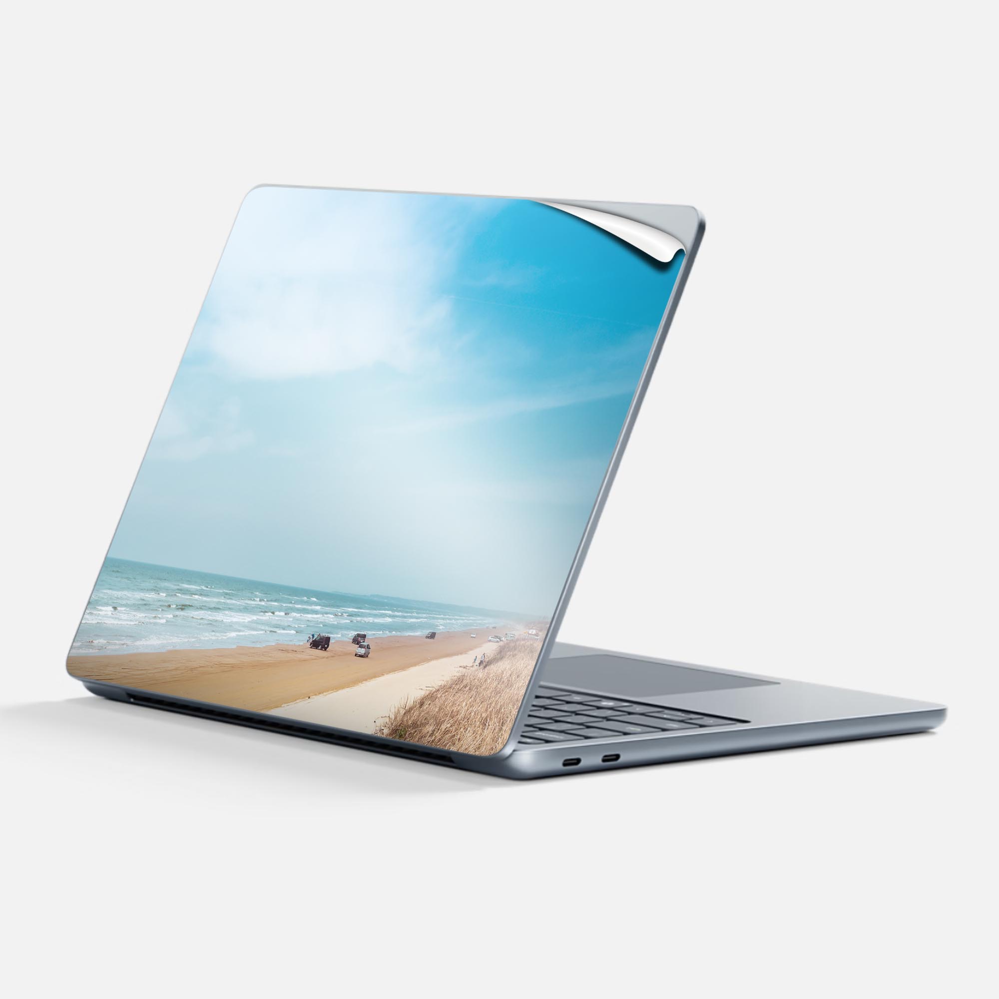 商品特徴・貼るだけでかんたん着せ替え、Surfac Laptop(第7世代) 13インチ 共通対応デザインスキンシール・高精細プリントで写真と遜色のない仕上がり！半光沢シートでしっとりツヤのある表現力・ちょっとしたすり傷からSurface本...