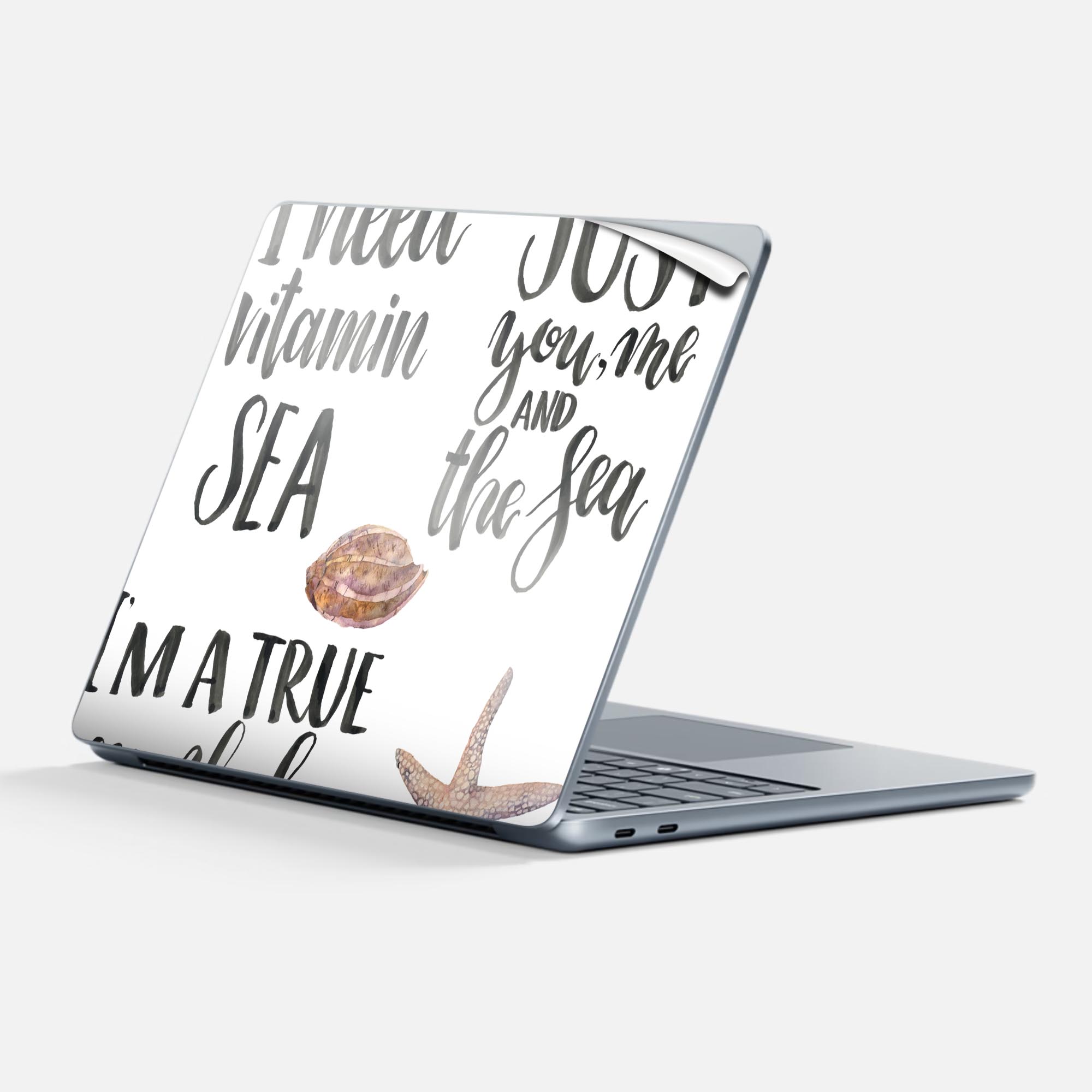 商品特徴・貼るだけでかんたん着せ替え、Surfac Laptop(第7世代) 13インチ 共通対応デザインスキンシール・高精細プリントで写真と遜色のない仕上がり！半光沢シートでしっとりツヤのある表現力・ちょっとしたすり傷からSurface本...