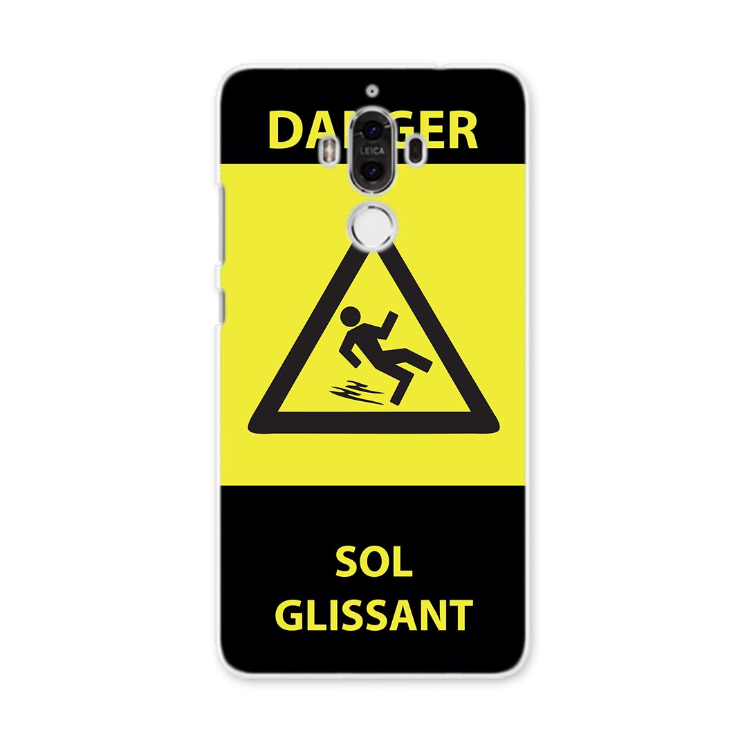 注意事項 素材ケースの入荷時期により、商品写真とは一部カメラ・ボタン穴などの形状が異なるケースを使用する場合があります。また、一部機種のTPU商品は素材強度の関係でケースの上からボタン等を操作するタイプとなりますが操作に影響はありません。 ...