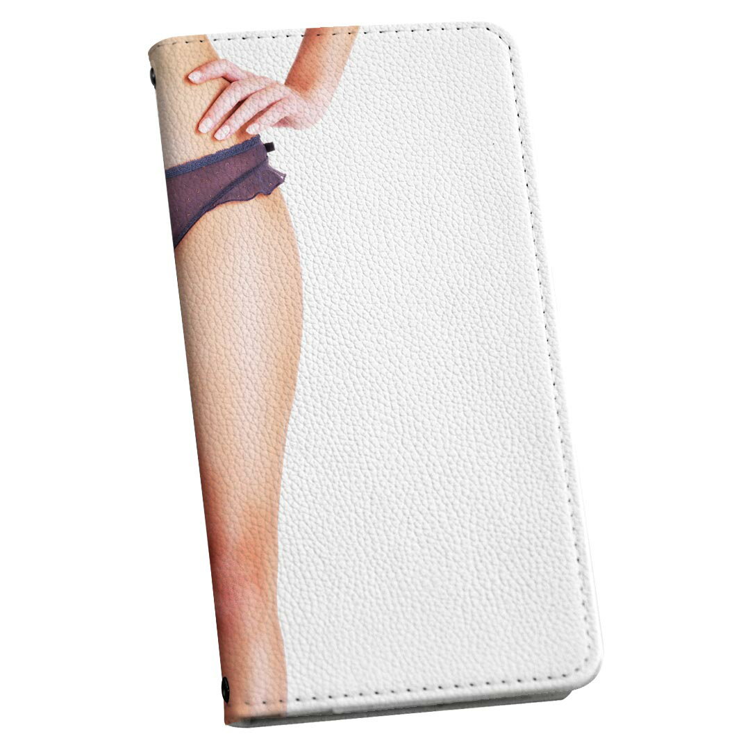 商品特徴・シームレスな全面デザイン（内側は落ち着いたオフホワイト）・外側は高品質の人工革を使用・内側にはスマホを装着するケースが付属・機種専用のカメラホール仕様でケースを装着したままの撮影が可能・ワンセグや動画の視聴に便利な横置きスタンド機...