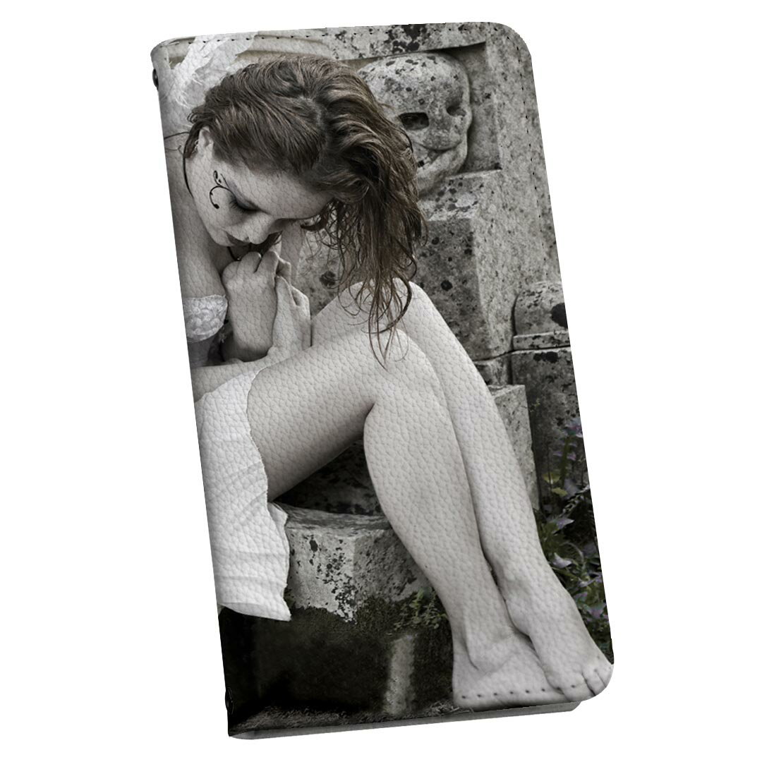 商品特徴・シームレスな全面デザイン（内側は落ち着いたオフホワイト）・外側は高品質の人工革を使用・内側にはスマホを装着するケースが付属・機種専用のカメラホール仕様でケースを装着したままの撮影が可能・ワンセグや動画の視聴に便利な横置きスタンド機...