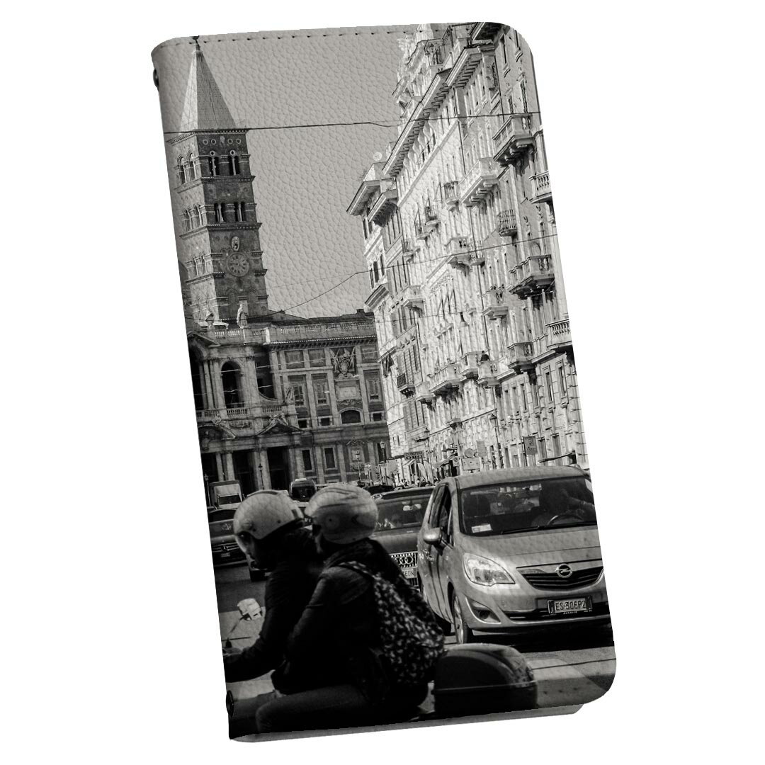 商品特徴・シームレスな全面デザイン（内側は落ち着いたオフホワイト）・外側は高品質の人工革を使用・内側にはスマホを装着するケースが付属・機種専用のカメラホール仕様でケースを装着したままの撮影が可能・ワンセグや動画の視聴に便利な横置きスタンド機...