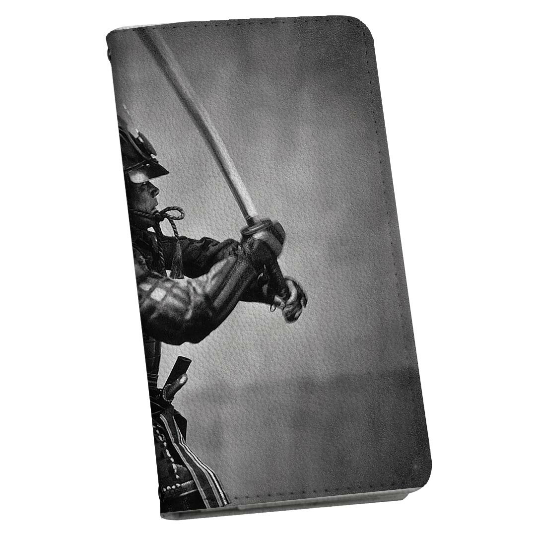 商品特徴・シームレスな全面デザイン（内側は落ち着いたオフホワイト）・外側は高品質の人工革を使用・内側にはスマホを装着するケースが付属・機種専用のカメラホール仕様でケースを装着したままの撮影が可能・ワンセグや動画の視聴に便利な横置きスタンド機...