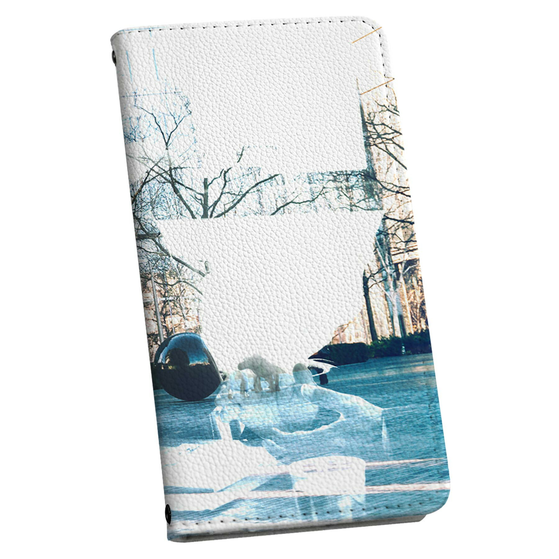 商品特徴・シームレスな全面デザイン（内側は落ち着いたオフホワイト）・外側は高品質の人工革を使用・内側にはスマホを装着するケースが付属・機種専用のカメラホール仕様でケースを装着したままの撮影が可能・ワンセグや動画の視聴に便利な横置きスタンド機...