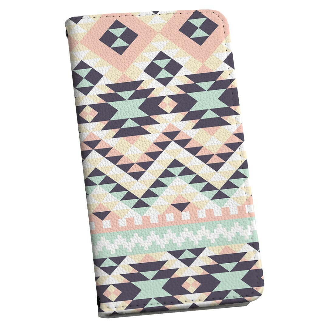 商品特徴・シームレスな全面デザイン（内側は落ち着いたオフホワイト）・外側は高品質の人工革を使用・内側にはスマホを装着するケースが付属・機種専用のカメラホール仕様でケースを装着したままの撮影が可能・ワンセグや動画の視聴に便利な横置きスタンド機...