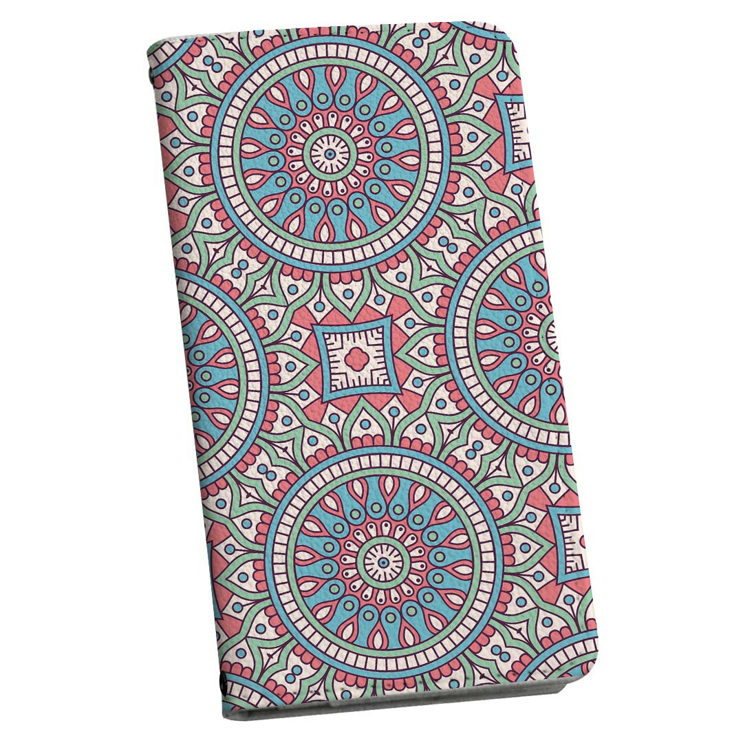 商品特徴・シームレスな全面デザイン（内側は落ち着いたオフホワイト）・外側は高品質の人工革を使用・内側にはスマホを装着するケースが付属・機種専用のカメラホール仕様でケースを装着したままの撮影が可能・ワンセグや動画の視聴に便利な横置きスタンド機...