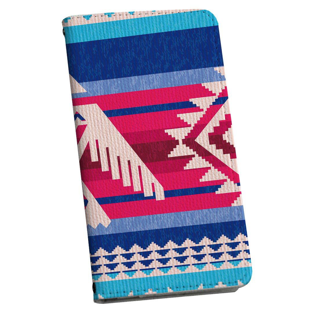 商品特徴・シームレスな全面デザイン（内側は落ち着いたオフホワイト）・外側は高品質の人工革を使用・内側にはスマホを装着するケースが付属・機種専用のカメラホール仕様でケースを装着したままの撮影が可能・ワンセグや動画の視聴に便利な横置きスタンド機...