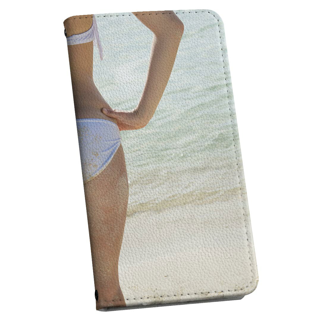 商品特徴・シームレスな全面デザイン（内側は落ち着いたオフホワイト）・外側は高品質の人工革を使用・内側にはスマホを装着するケースが付属・機種専用のカメラホール仕様でケースを装着したままの撮影が可能・ワンセグや動画の視聴に便利な横置きスタンド機...