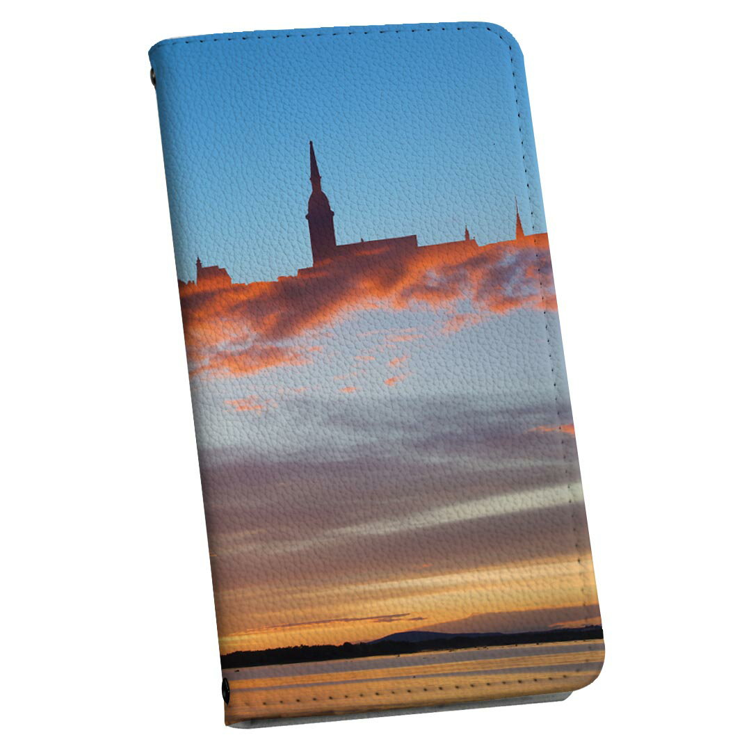 商品特徴・シームレスな全面デザイン（内側は落ち着いたオフホワイト）・外側は高品質の人工革を使用・内側にはスマホを装着するケースが付属・機種専用のカメラホール仕様でケースを装着したままの撮影が可能・ワンセグや動画の視聴に便利な横置きスタンド機...