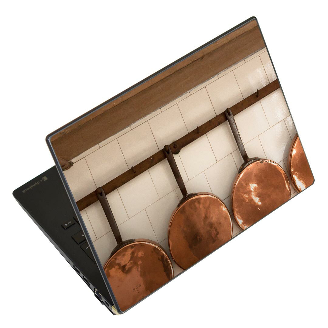 商品特徴・貼るだけでおしゃれに簡単着せ替え、13.3inch以下のノートパソコンデザインスキンシール！・高精細プリントで写真と遜色がない仕上がり！・ちょっとしたすり傷から端末を保護！・「裸で持つ派」の人にはもちろん、お手持ちのクリアケース付...