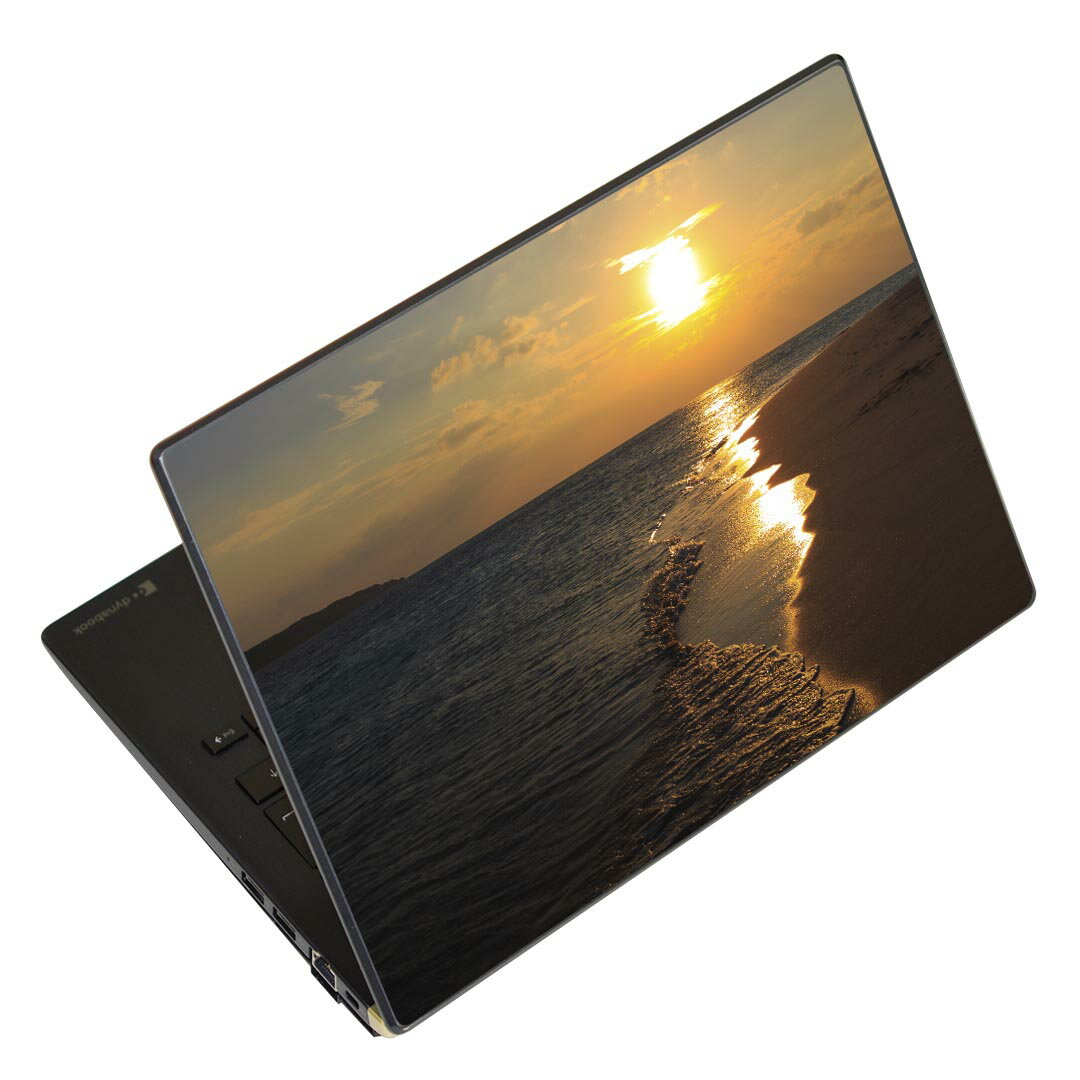 商品特徴・貼るだけでおしゃれに簡単着せ替え、13.3inch以下のノートパソコンデザインスキンシール！・高精細プリントで写真と遜色がない仕上がり！・ちょっとしたすり傷から端末を保護！・「裸で持つ派」の人にはもちろん、お手持ちのクリアケース付...