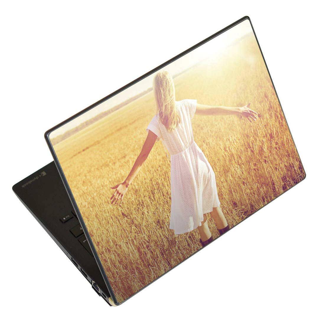 商品特徴・貼るだけでおしゃれに簡単着せ替え、13.3inch以下のノートパソコンデザインスキンシール！・高精細プリントで写真と遜色がない仕上がり！・ちょっとしたすり傷から端末を保護！・「裸で持つ派」の人にはもちろん、お手持ちのクリアケース付...