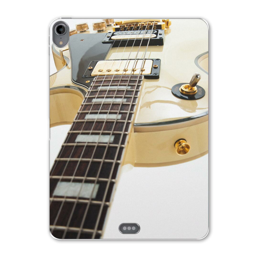 注意事項・素材ケースの入荷時期により、商品写真とは一部カメラ・ボタン穴などの形状が異なるケースを使用する場合があります。また、一部機種のTPU商品は素材強度の関係でケースの上からボタン操作するタイプとなりますが操作に影響はありません。・側面...