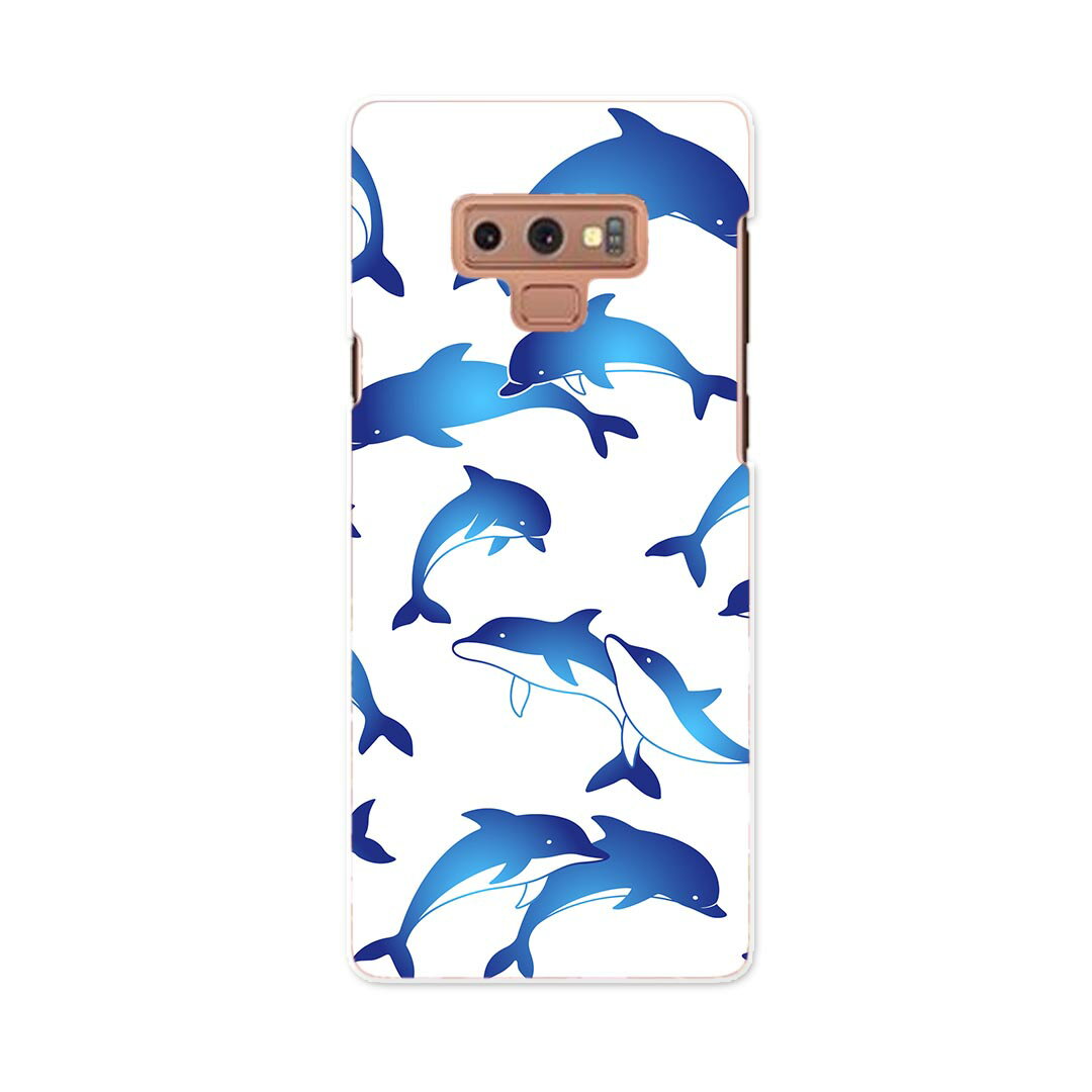 注意事項素材ケースの入荷時期により、商品写真とは一部カメラ・ボタン穴などの形状が異なるケースを使用する場合があります。また、一部機種のTPU商品は素材強度の関係でケースの上からボタン等を操作するタイプとなりますが操作に影響はありません。側面...