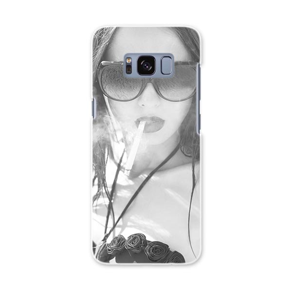 注意事項 素材ケースの入荷時期により、商品写真とは一部カメラ・ボタン穴などの形状が異なるケースを使用する場合があります。また、一部機種のTPU商品は素材強度の関係でケースの上からボタン等を操作するタイプとなりますが操作に影響はありません。 ...