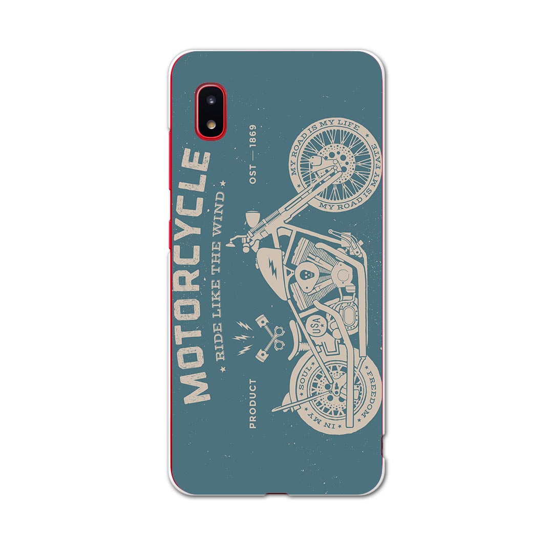 注意事項素材ケースの入荷時期により、商品写真とは一部カメラ・ボタン穴などの形状が異なるケースを使用する場合があります。また、一部機種のTPU商品は素材強度の関係でケースの上からボタン等を操作するタイプとなりますが操作に影響はありません。側面...