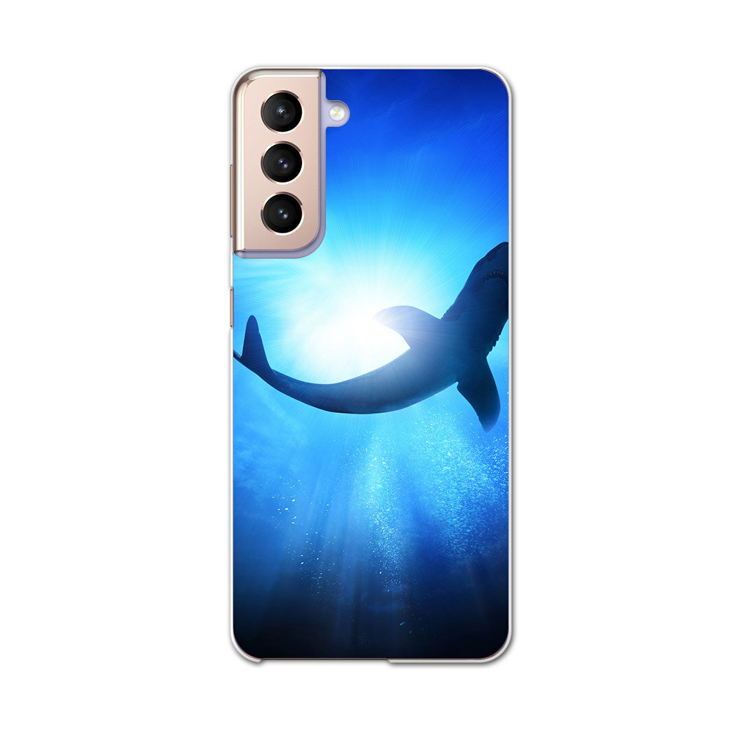 注意事項素材ケースの入荷時期により、商品写真とは一部カメラ・ボタン穴などの形状が異なるケースを使用する場合があります。また、一部機種のTPU商品は素材強度の関係でケースの上からボタン等を操作するタイプとなりますが操作に影響はありません。側面...